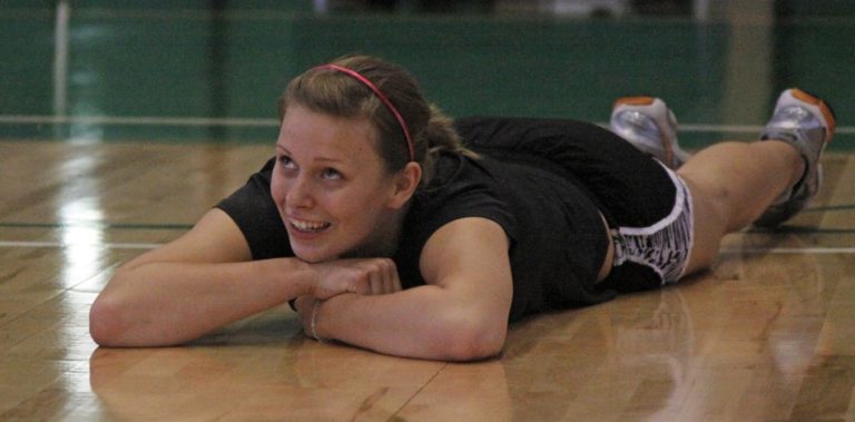 Teaching Volleyball Skills in P.E. Class Using Games – Better At Volleyball